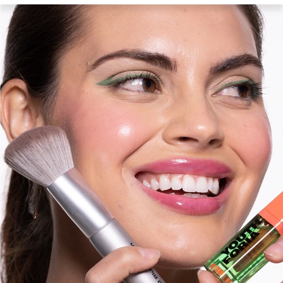 youth foria | Makeup | Youth Foria Byo Blush | Poshmark